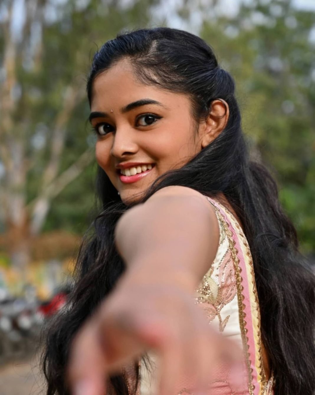 Ananya Sharma (30 Weds 21) Biography, Age, Family & Movies - MixIndia