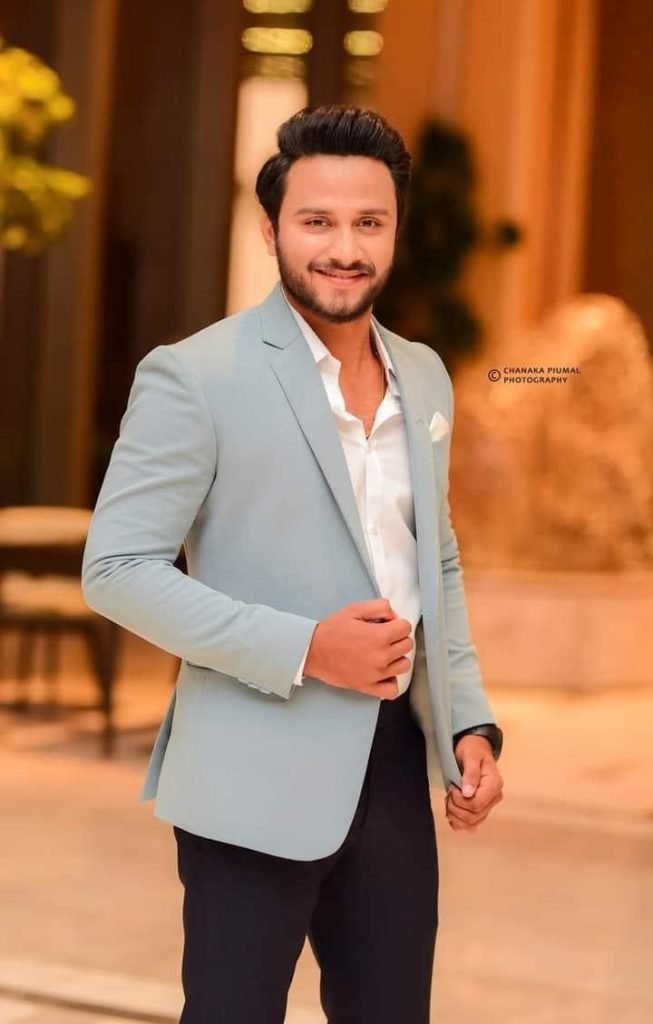Sachin Liyanage Biography, Age, Family & Movies - MixIndia