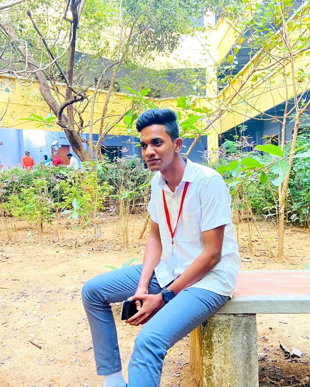 Surendar KPY Biography, Age, Family & Movies - MixIndia