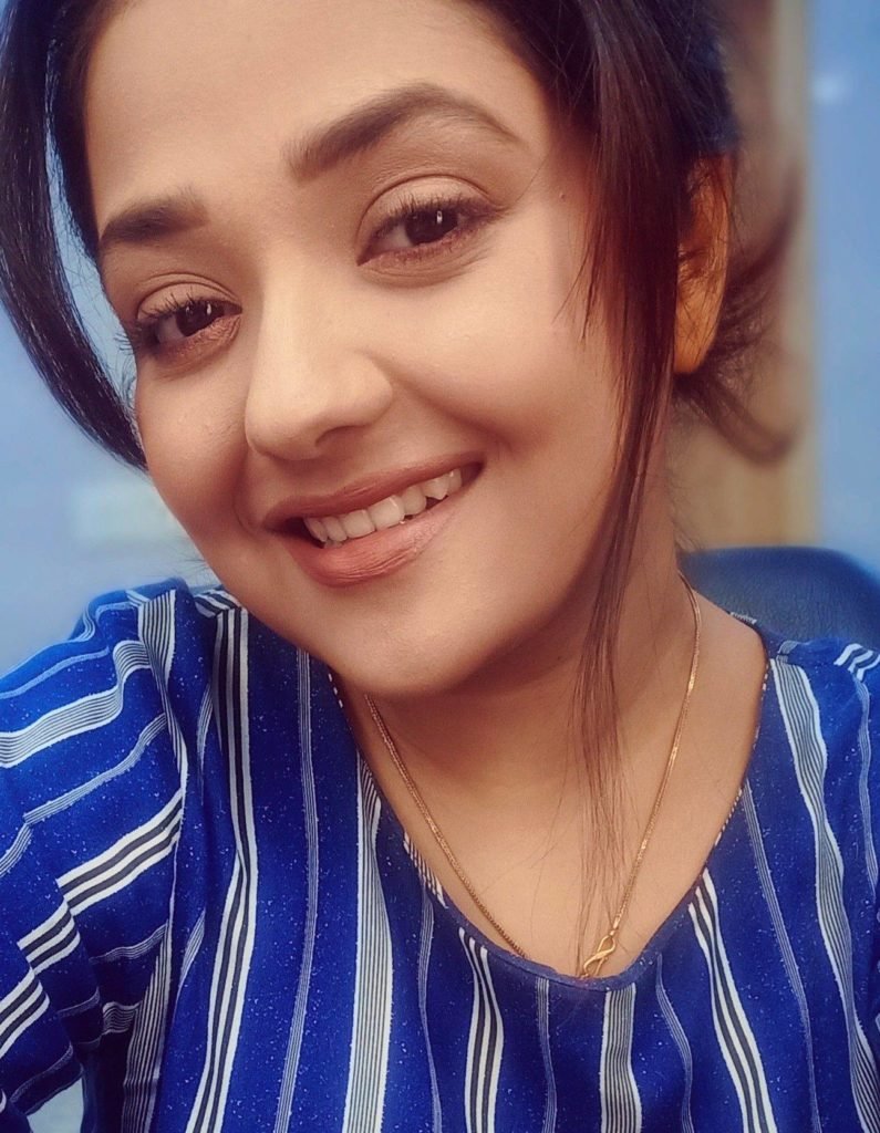 Mimi Dutta Biography, Age, Family & Movies - MixIndia