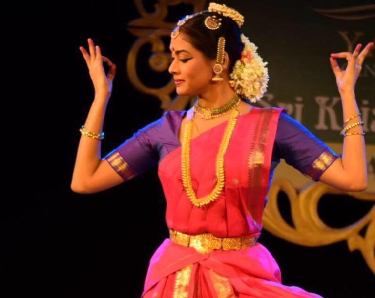 Radhe Jaggi (Sadhguru’s Daughter) Biography, Age, Family & Movies ...