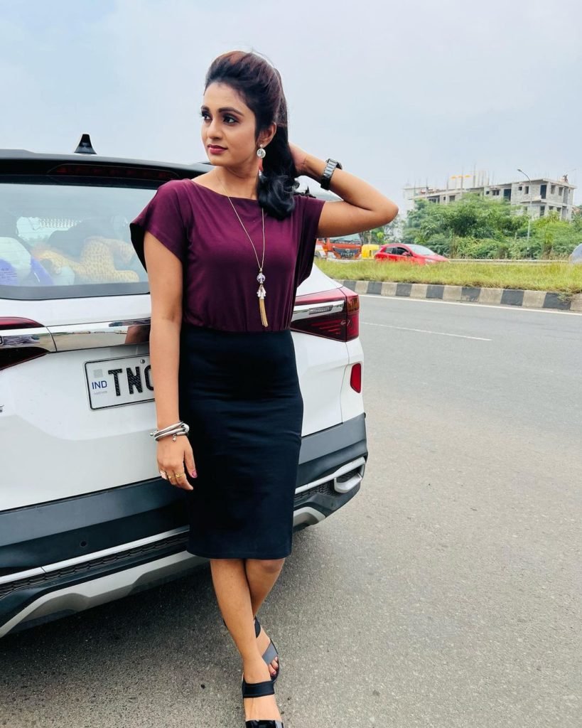 Sunitha (TV Actress) Biography, Age, Family & Movies - MixIndia