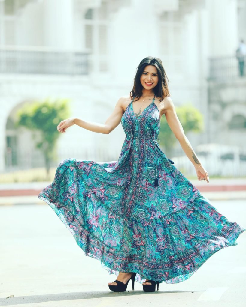 Annie Sharma Biography, Age, Family & Movies - MixIndia